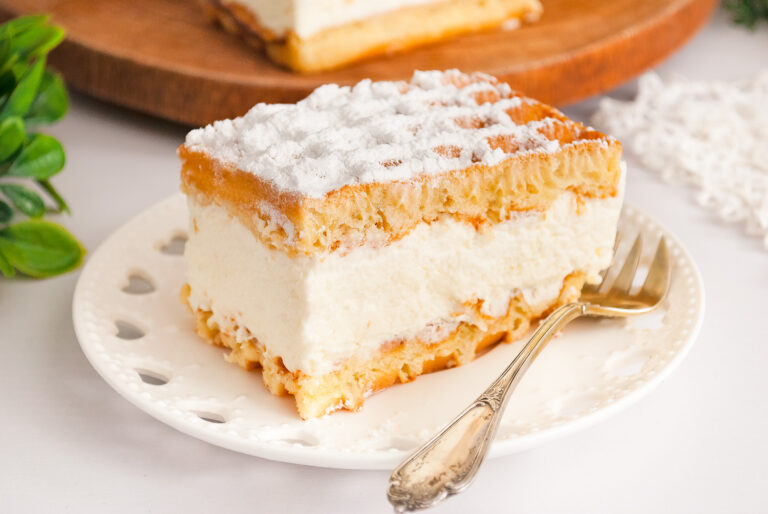 Kremówka na gofrach - ILoveBake.pl
